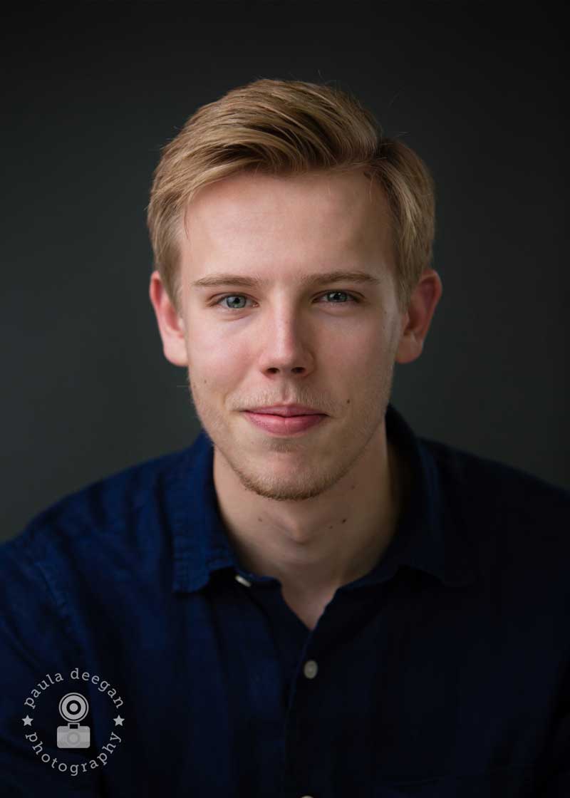 How to Prepare for your Professional Headshot in 7 easy steps
