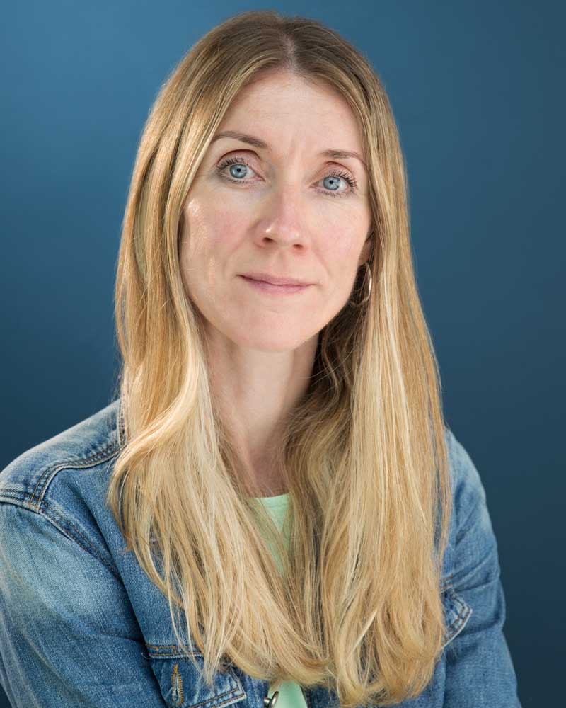 Paula Deegan | Surrey Family, Child & Headshot Photographer